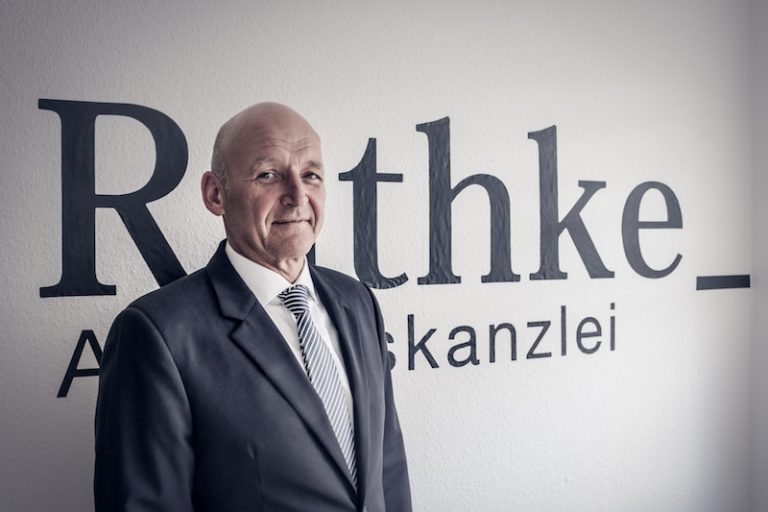 Ihr Anwalt für Mietrecht in Berlin Rudow - Frank Rathke